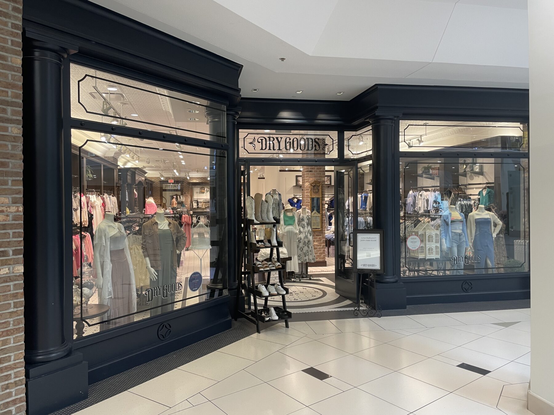 Dry Goods – Proto Type & Roll Out – Aurora, IL – DDCA Architects