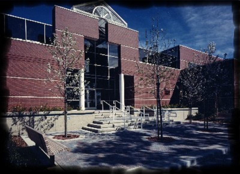 Comdisco Disaster Recovery Center – DDCA Architects